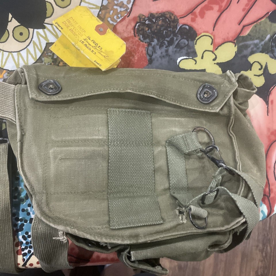 Vintage US Army Field Gas Mask M17 Size Lg W/Canvas Bag, Hood ...