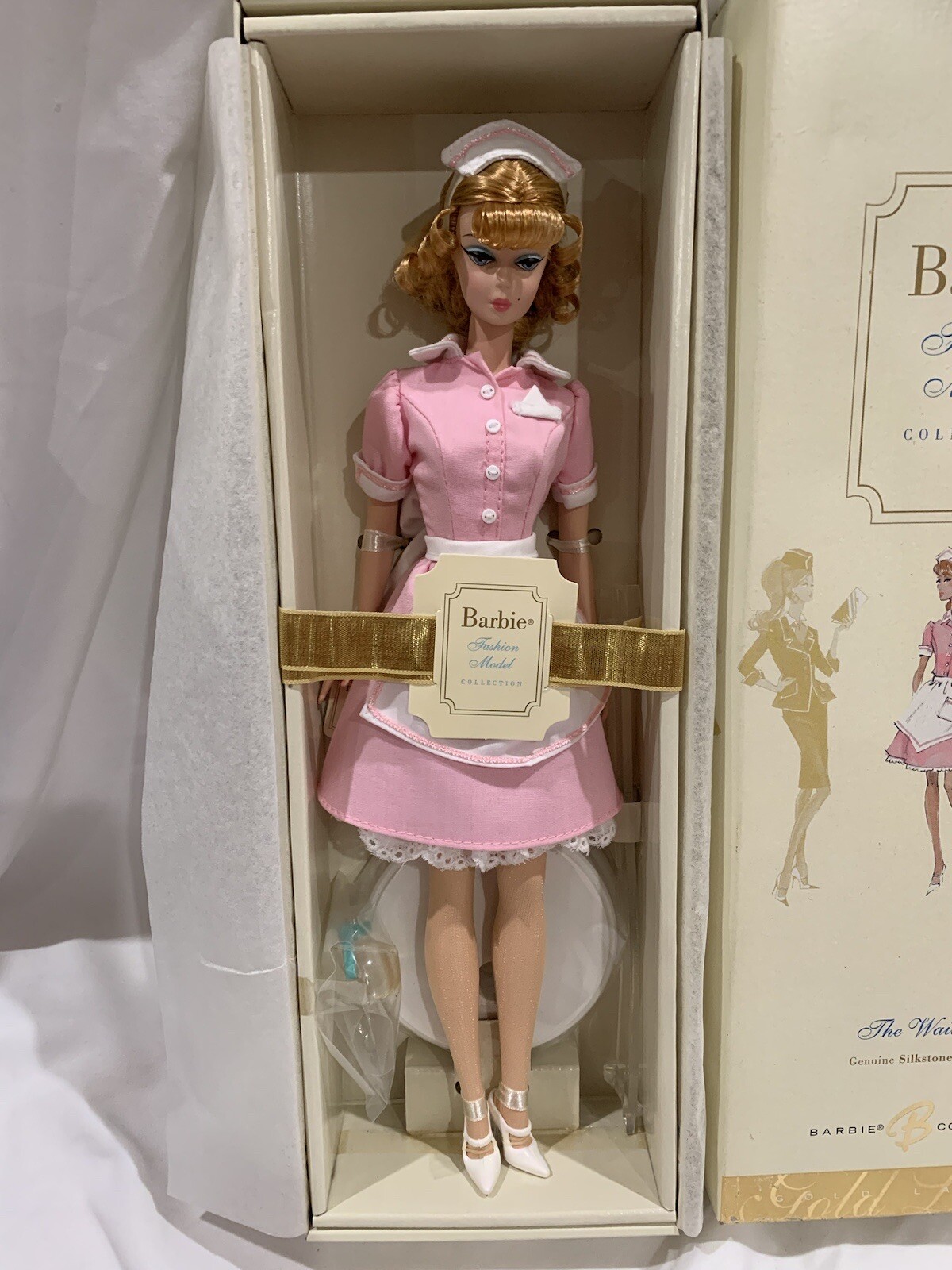 Silkstone Fashion Model Barbie The Waitress 2006 Doll BFMC Gold Label ...