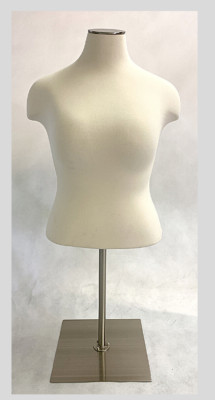 Full-Body Mannequins - Plus Size Female Mannequin