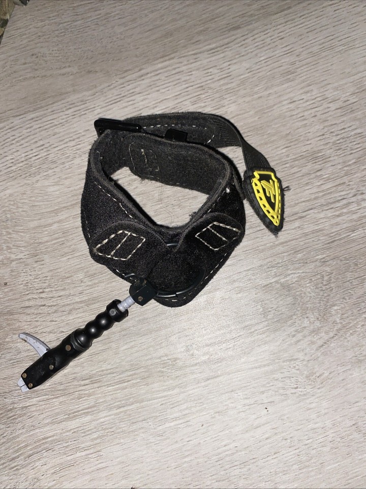 DIAMOND BOWTECH "THE ROCK" COMPOUND BOW PACKAGE, RH | eBay