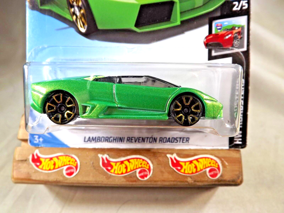2019 Hot Wheels #18 HW Roadster 2/5 LAMBORGHINI REVENTON ROADSTER Green ...