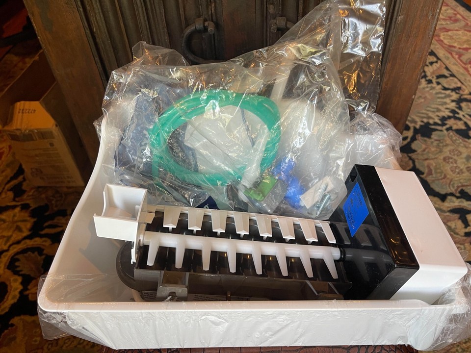 Frigidaire IM116000 Refrigerator Ice Maker Kit - New Open Box | eBay