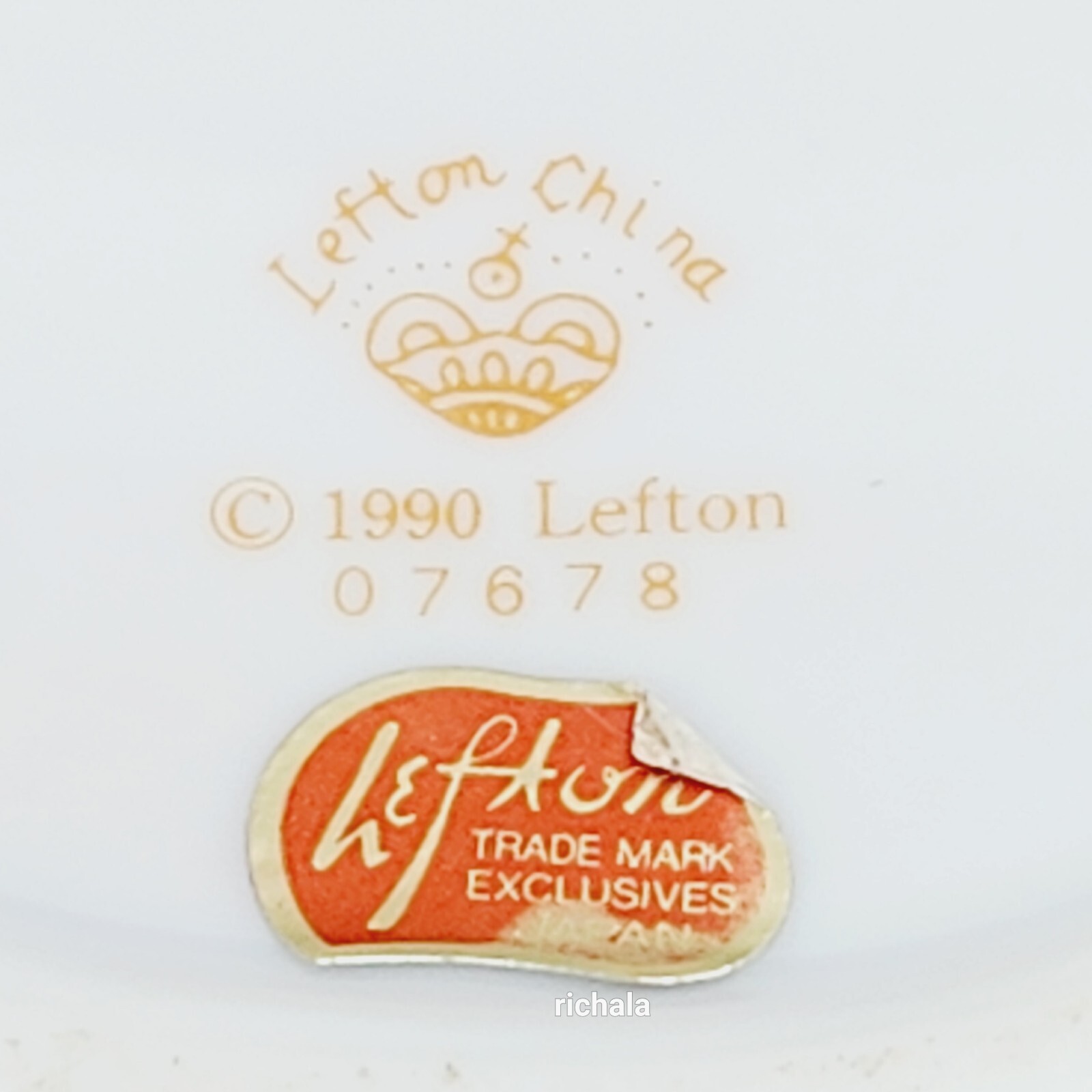 Lefton Christmas Rose Bud Vase 07678 Holly Bow Red Green White 1990 | eBay