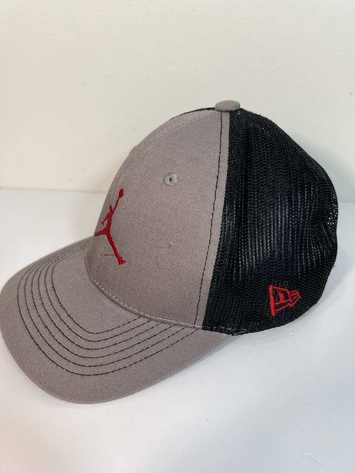 AJMPro Round Grey & Black Mesh SnapBack Cap Red Jump man Logo ...