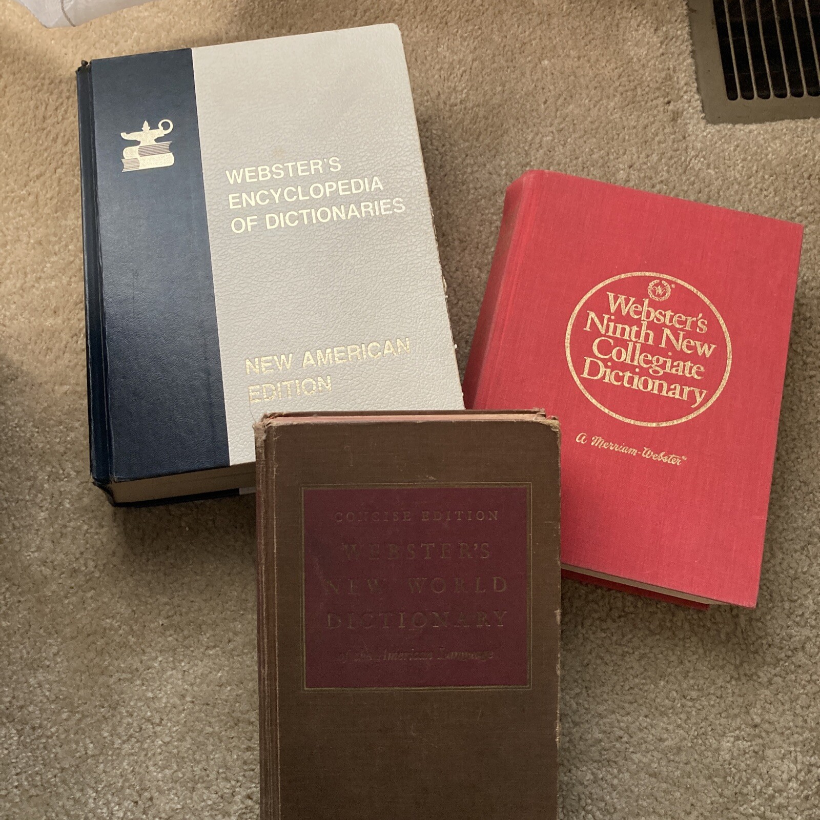 LOT OF 3-DICTIONARIES WEBSTER Encyclopedia/1983 New World/1962 ...