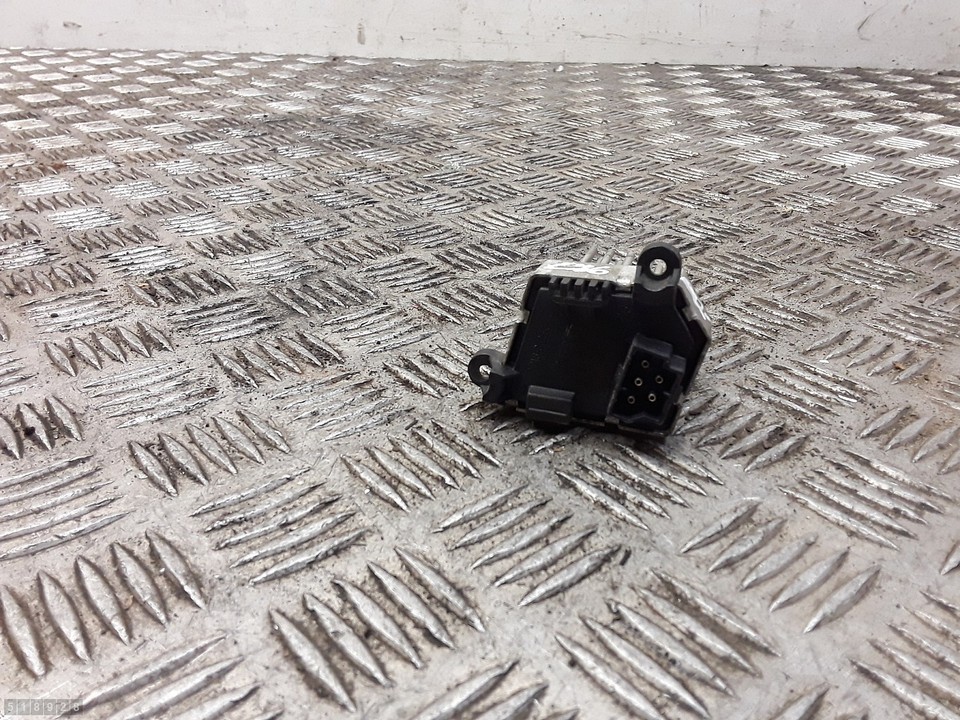 2002 BMW 3 SERIES E46 HEATER BLOWER FAN RESISTOR RELAY 64116920365 ...