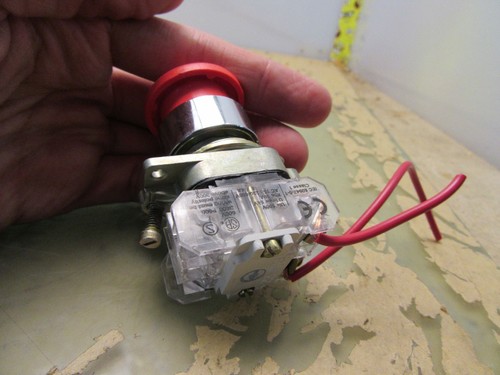 Mafelec L22 BPMR 33 RC V push/pull switch 1" E stop emergency [F-3] | eBay