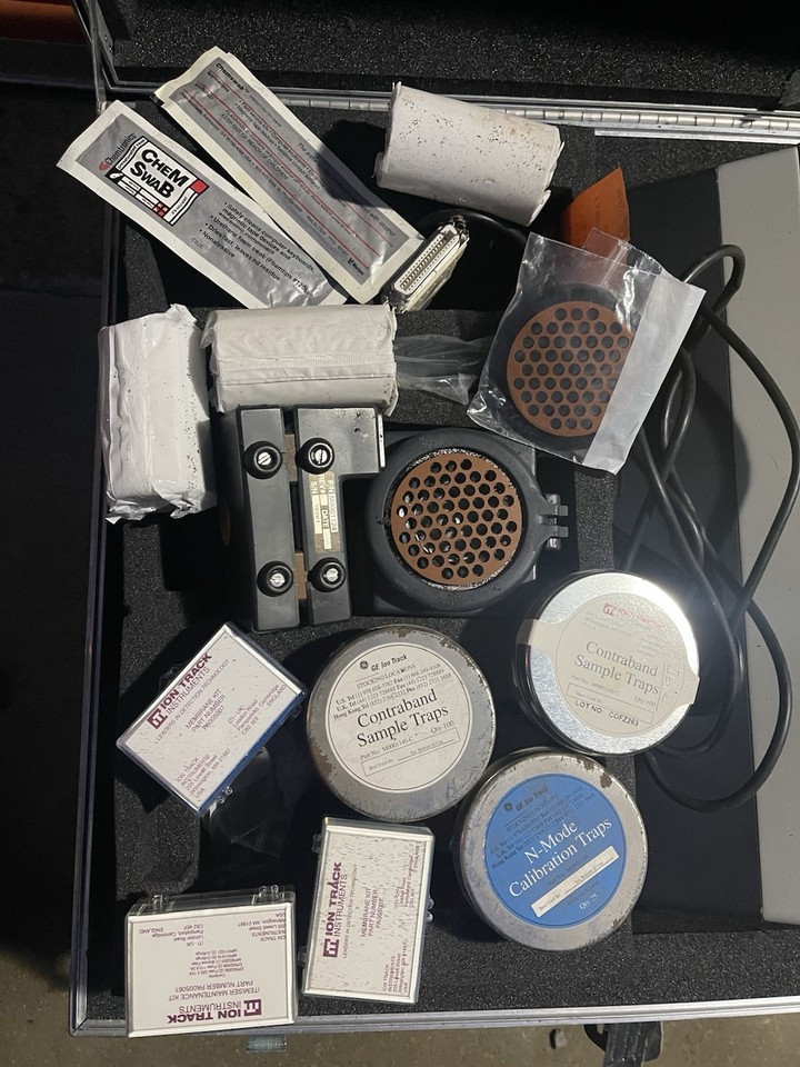 ITMS Itemiser contraband detector Equipment With Keyboard Used In Good ...
