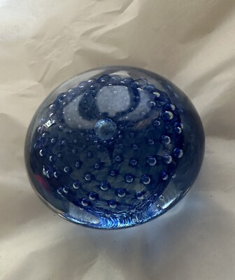 1996 GES Green Color Art Glass PAPERWEIGHT w/Bubbles by Glass Eye ...