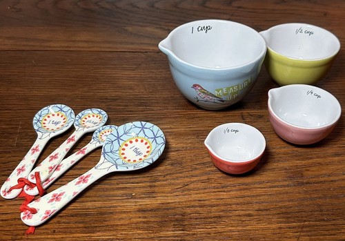 Anthropologie 4 Measure Up Nesting Measuring Cups & 4 Measuring Spoons ...