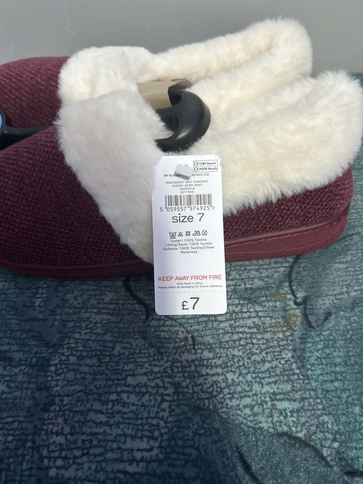 Cozy White & Raspberry Colour Ladies Slippers Size 7 Brand New | eBay UK