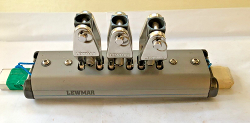 LEWMAR Size 2 Ocean Mainsheet car with 3 upstands & Torlon Balls Pt ...