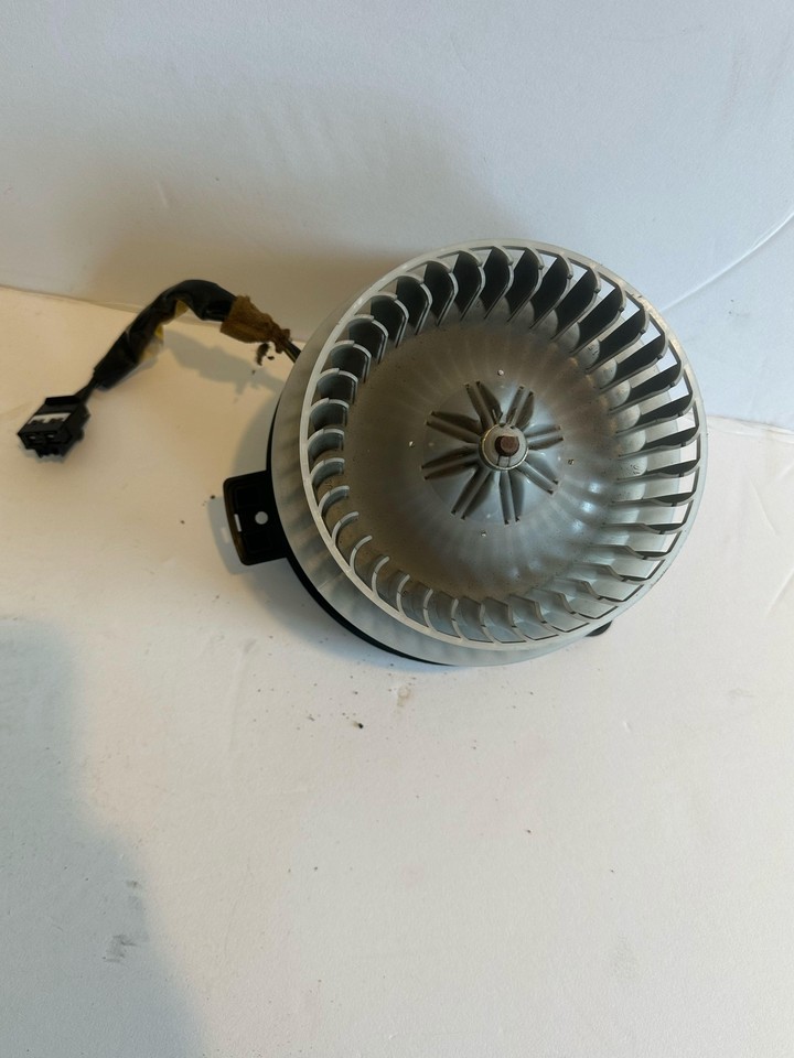 2001-09 TOYOTA PRIUS FRONT BLOWER MOTOR USED OEM | eBay