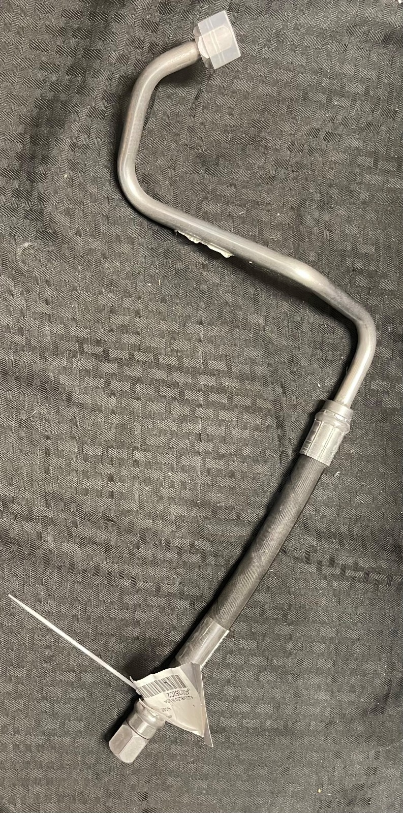 Genuine International Power Steering Hose 4021352C2 OEM Navistar for ...