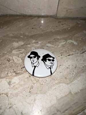 VINTAGE BLUES BROTHERS PHANTOM ENTERTAINMENT LAPEL PIN 1.5in | eBay