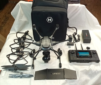 Yuneec Typhoon H Hexacopter Drone Remote Control ST16, CGO3+ 4K Camera ...