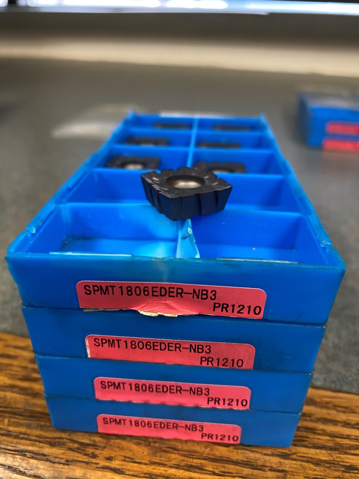 KYOCERA SPMT 1806EDER-NB3 PR1210 GRADE INSERTS 37 PIECES | eBay