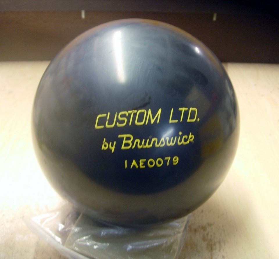 g4 155 14 lb 6z, TW 2.9 USA 1987 Brunswick Custom LTD Rubber Bowling ...