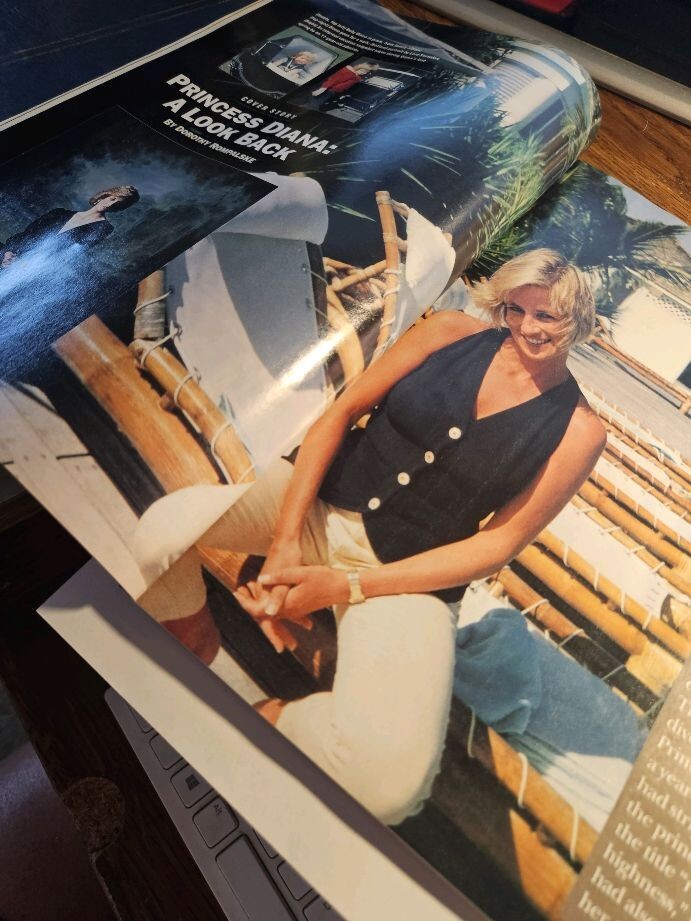 Princess Diana -Biography Magazine September 1998 -A Look Back In Time ...