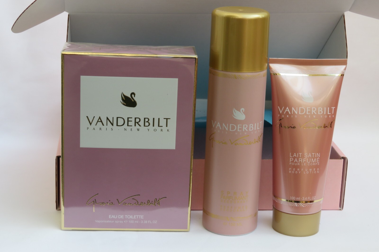 Gloria Vanderbilt ️ EDT & Lotion 100ml & Body Spray 150ml ️ Bundle ...
