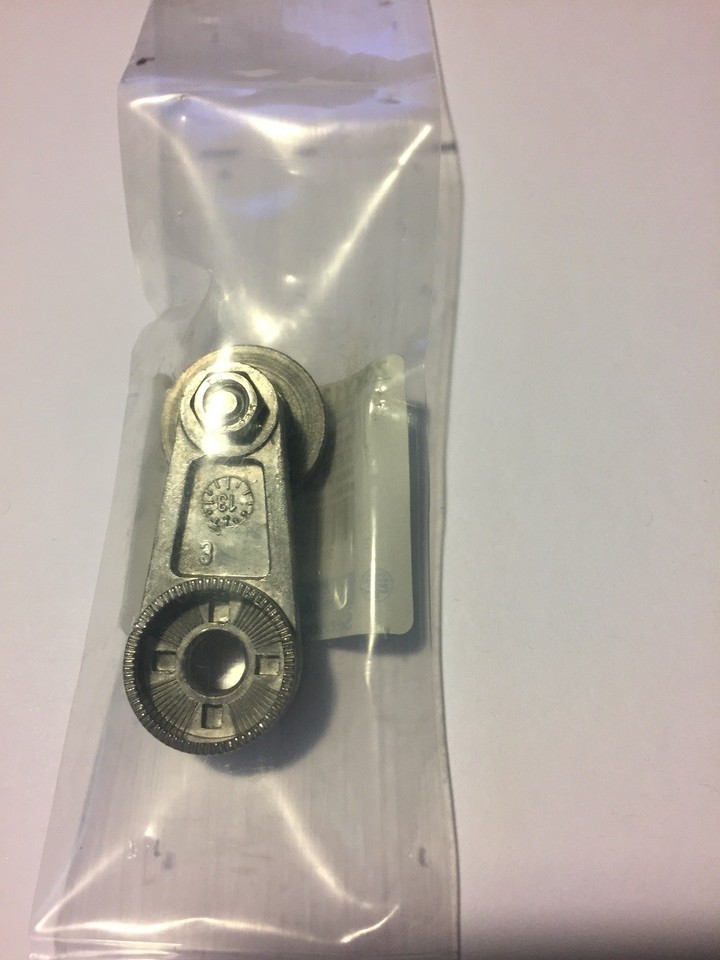 4 PCS Roller Lever Arm,1.61 In. Arm L TELEMECANIQUE SENSORS ZCKY13 | eBay