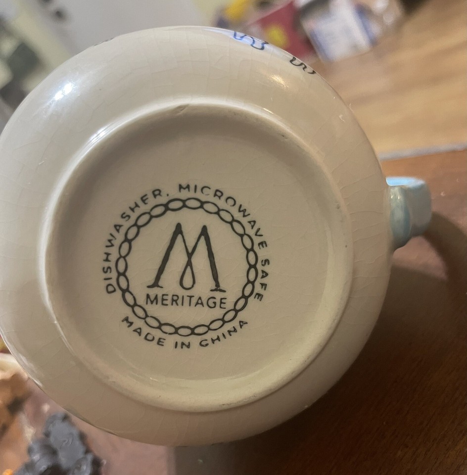 Meritage Speckled Llama Design Round Bottom 20 oz Aqua Blue & White ...