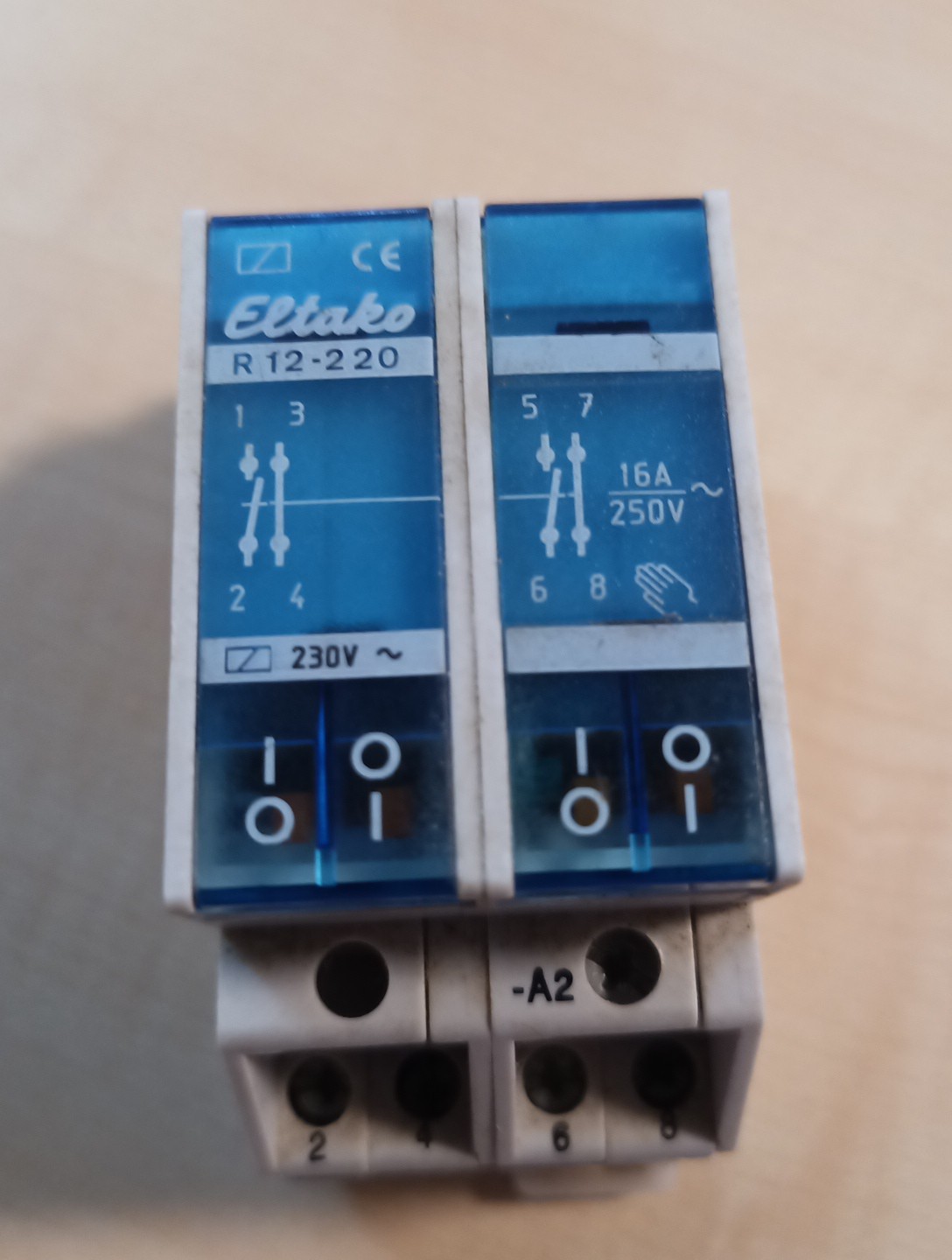 Eltako Schaltrelais R12-220-230V AC, switching relay, 2S 2Ö, 16A 250V (195007) | eBay