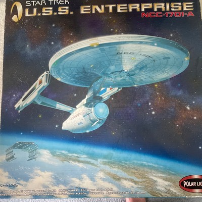 Polar Lights 1/350 Star Trek USS Enterprise with Aztec decals, open | eBay