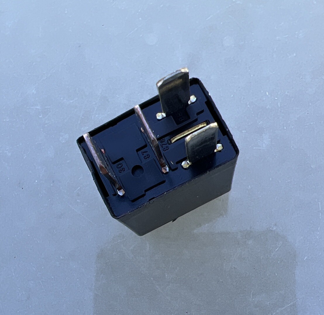 FORD OEM RELAY 9L2T-14B192-AA BOTTOM VIEW for sale online | eBay