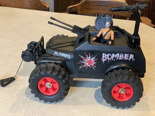 Tonka Corp. Steel Monsters Bomber Works . 1981 Includes Metal Face. | eBay