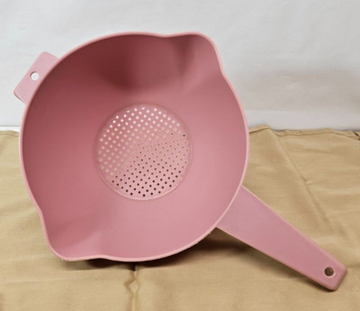Tupperware LARGE Colander/Strainer-2 qt PINK #1523 with Handle | eBay