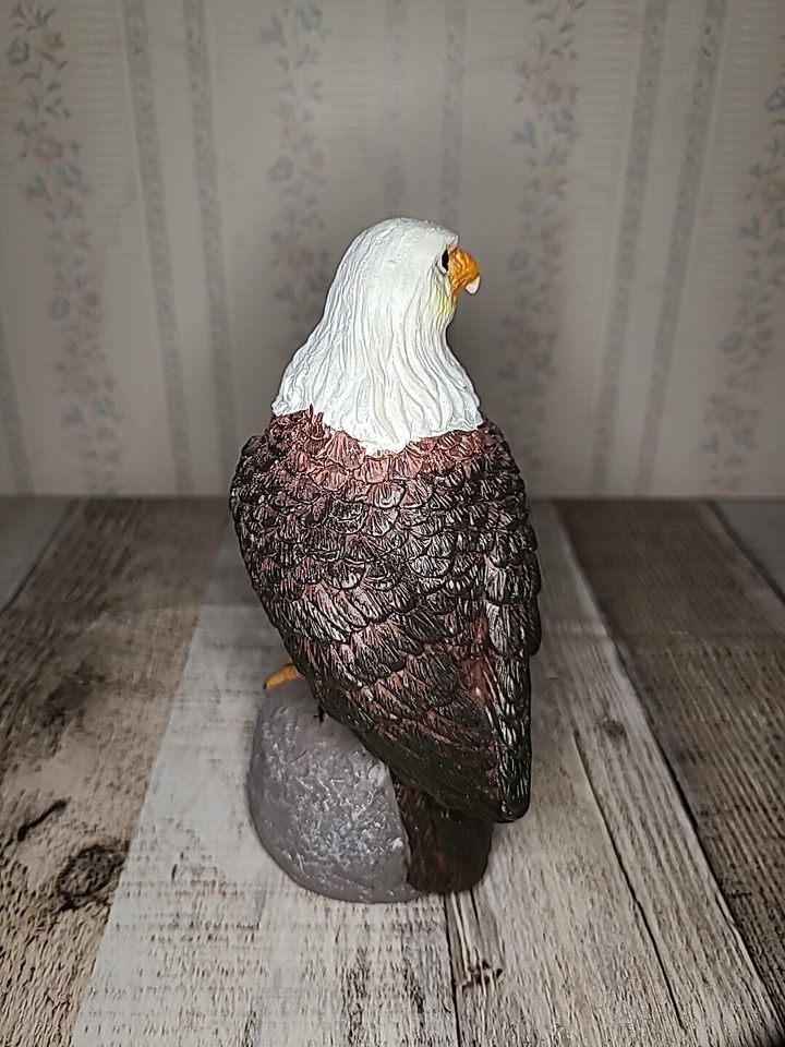 Woodland Creek Solar Eagle New Open Box. Solar Panel Has On And Off ...