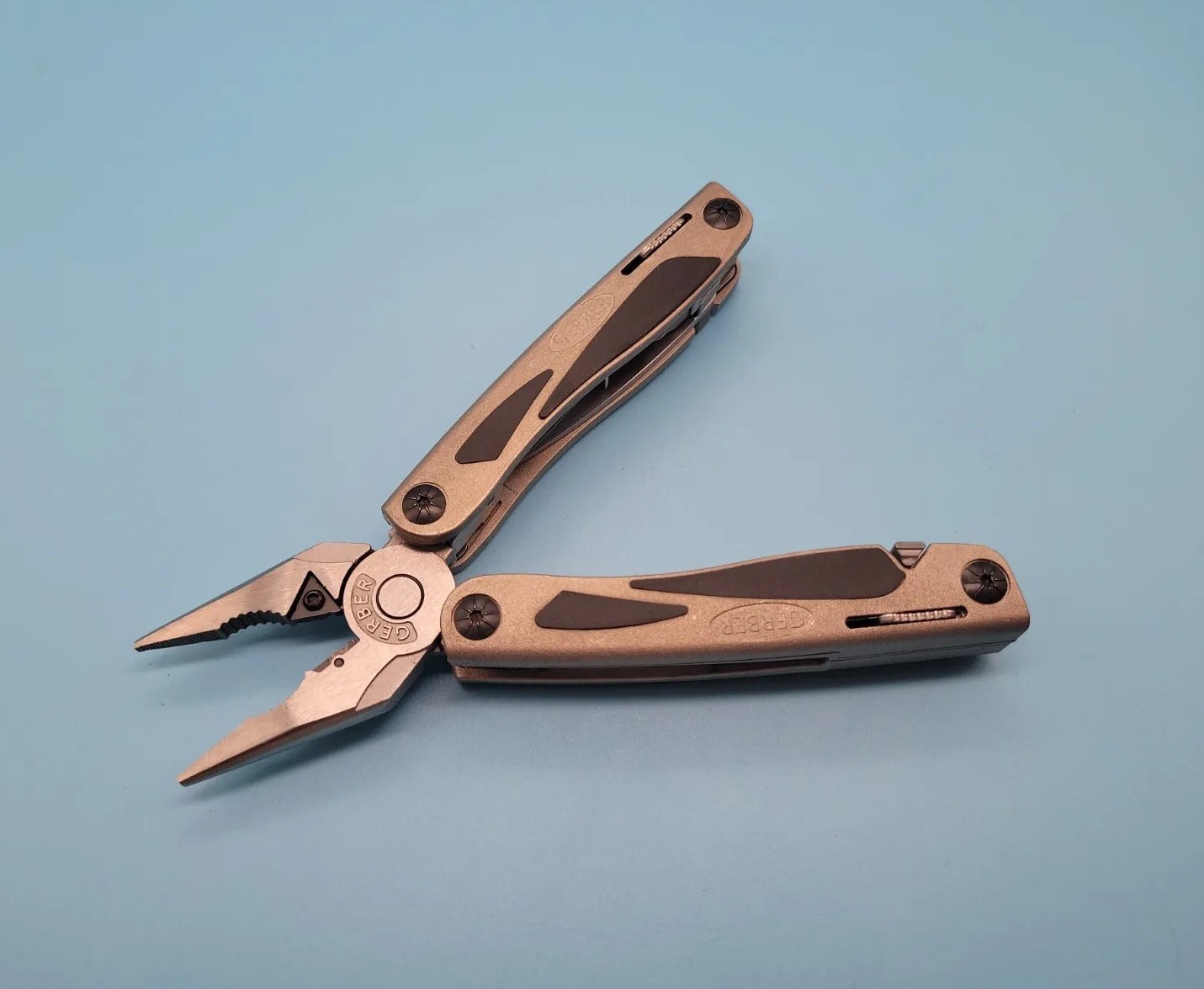 GERBER 800 LEGEND MULTI TOOL MULTI-PLIER: CARBIDE CUTTERS PLIERS KNIFE ...