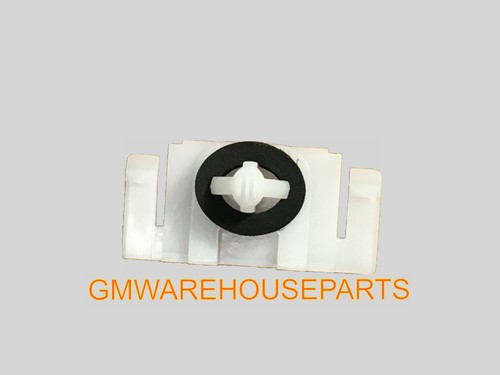 2006-2010 Hummer H3 H3T Fender Exterior Trim Flare Retainer OEM ...