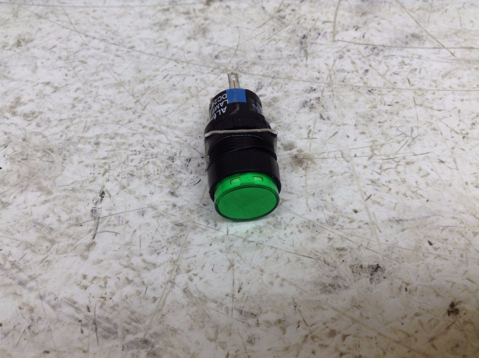 IDEC AL6M-M14-G Green Illuminated Push Button AL6MM14G (TSC) | eBay