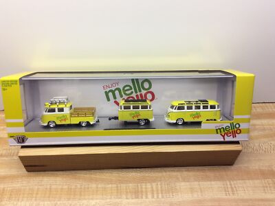 M2 Machines Mello Yello 1960 VW Double Cab w/Trailer and 1960 Microbus ...
