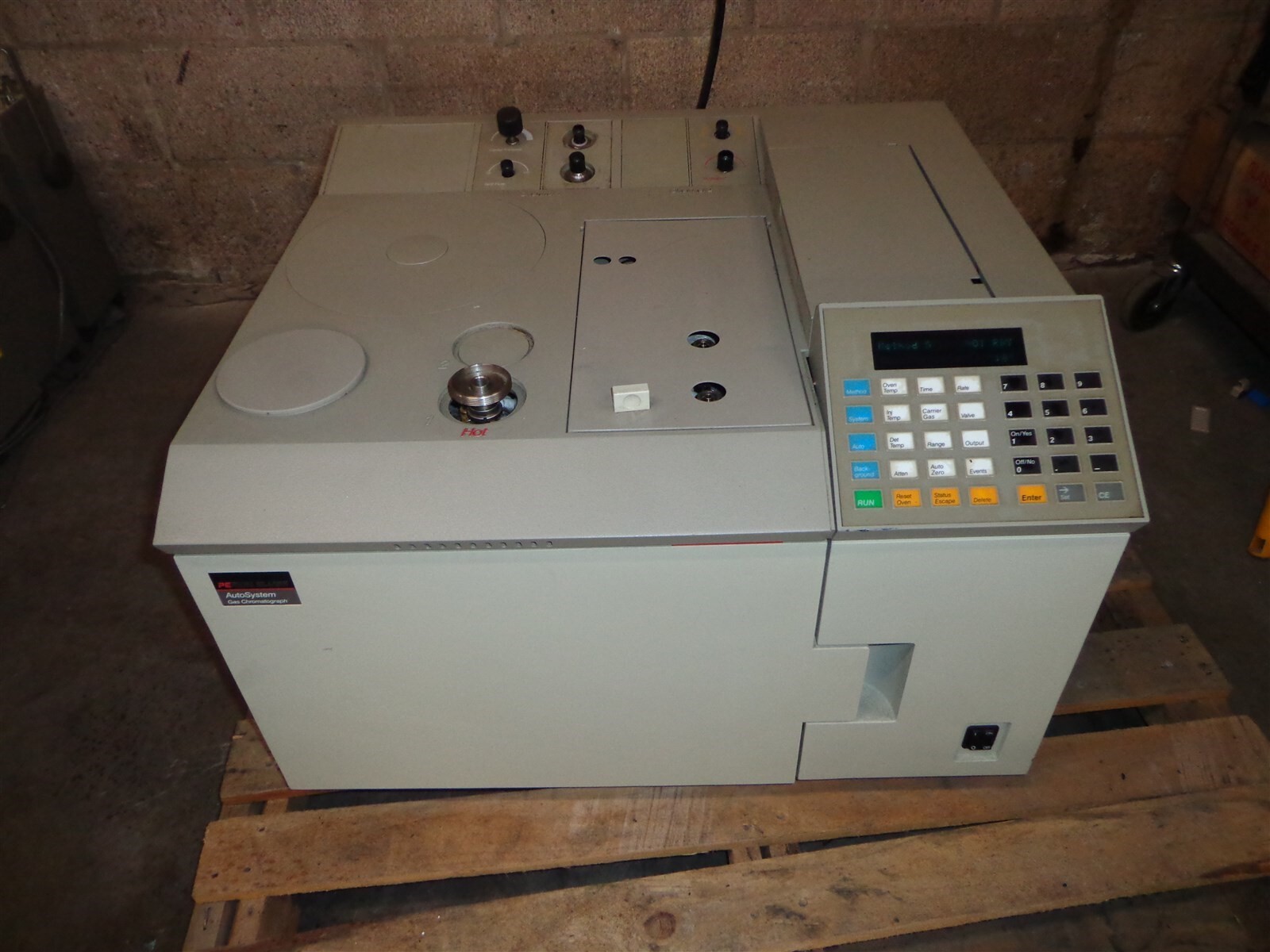Perkin Elmer Gas Chromatograph 9000-0002-1030-2011-3010 | eBay