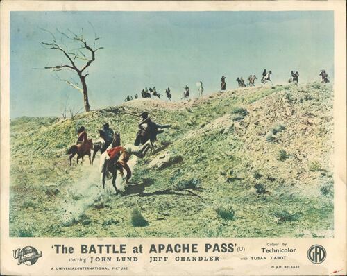 THE BATTLE OF APACHE PASS ORIGINAL LOBBY CARD INDIAN FIGHT BATTLE SCENE ...