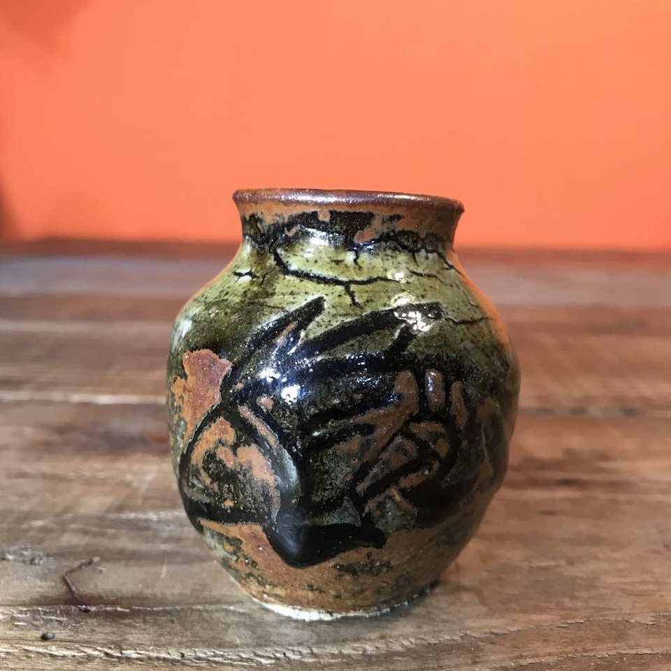 Jiro Kinjo Okinawa Tsuboya Ware Small Yachimun Earthenware Pot (Used ...