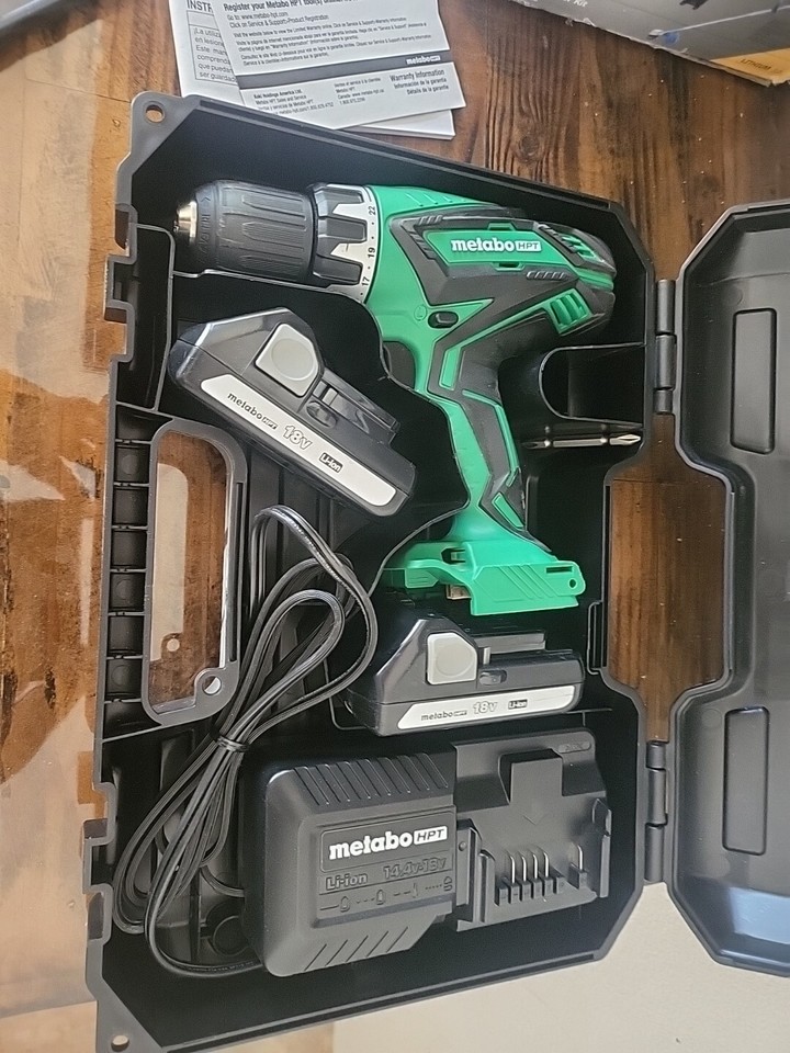 Hitachi DS18DGL 18V Lithium-Ion 1/2" Drill Driver W 2 batteries/charger ...