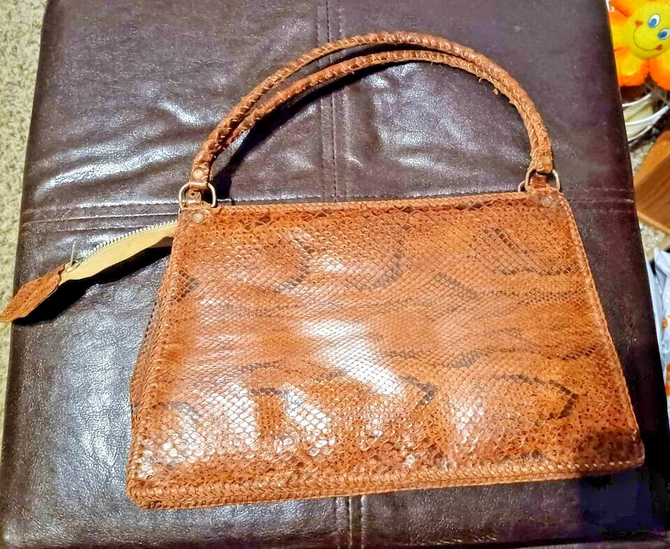 Genuine Snakeskin purse made in the 1940's - Gem