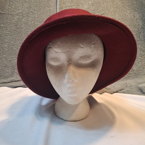 Womans Red Cloche Hat 100 % Wool One Size Bow | eBay