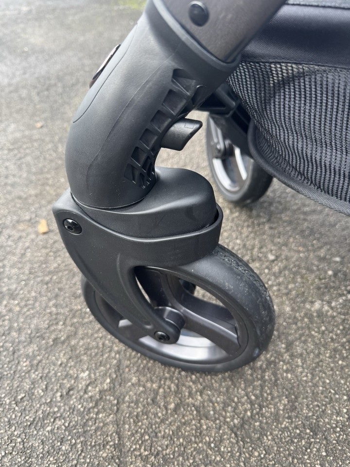 Egg3 Carbonite Bundle - Stroller, Bag, Car Seat | eBay UK