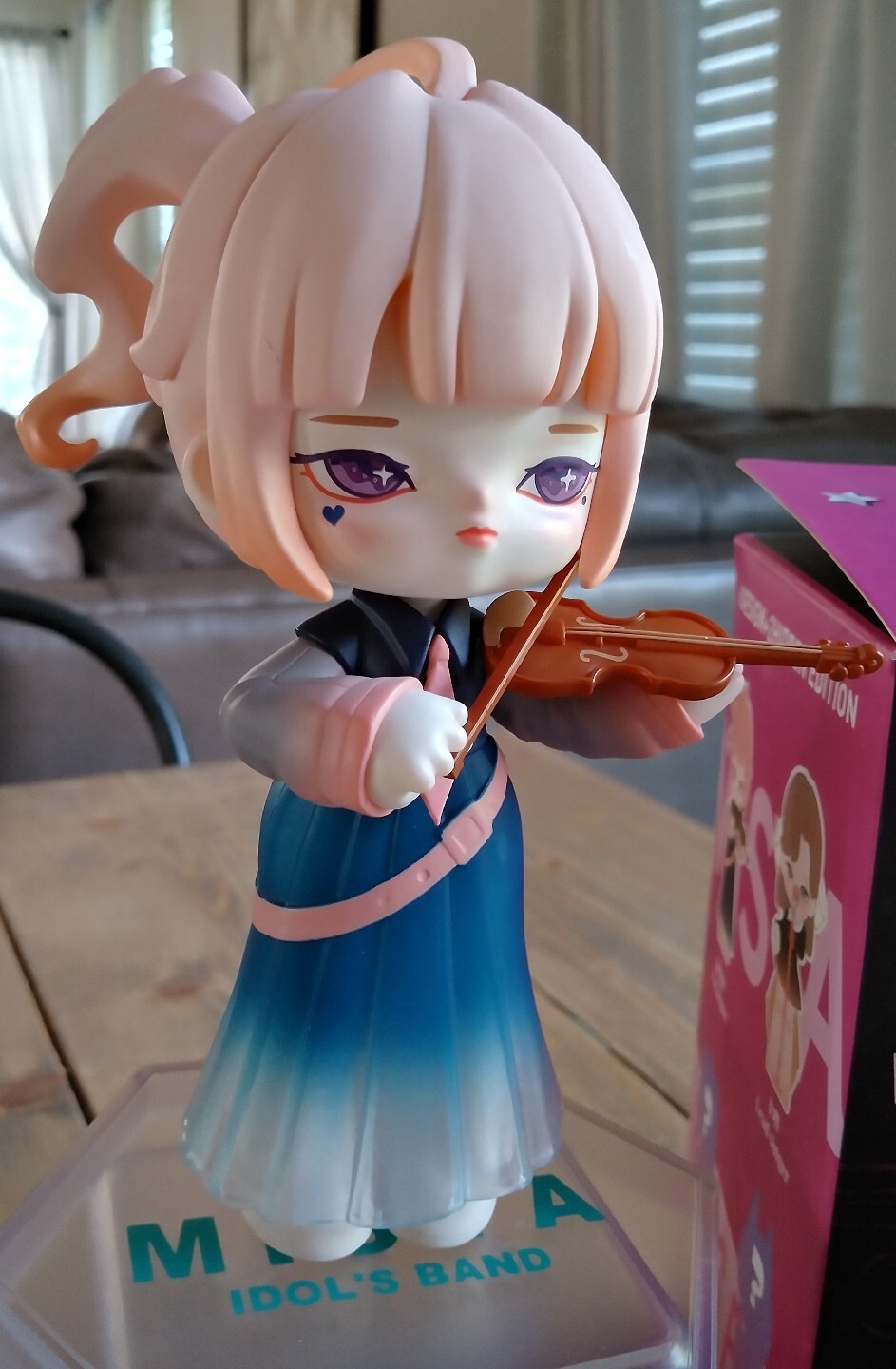 Misya Idol's Band by Yan Chuang PERFORMER🎻Violinist Pink 15cm PVC ...