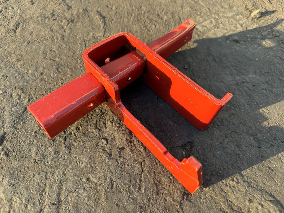 Sandbaggy One-Piece Waler Clamp - Compatible w/ Symons Forms - Concrete ...