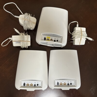 NETGEAR Orbi RBR20 Tri-Band Mesh Wi-Fi Router & 2 RBS20 Satellites ...