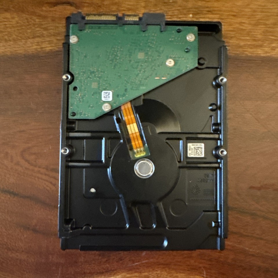 Seagate SkyHawk (3.5-inch) 8TB Internal Hard Drive - ST8000VX010 | eBay