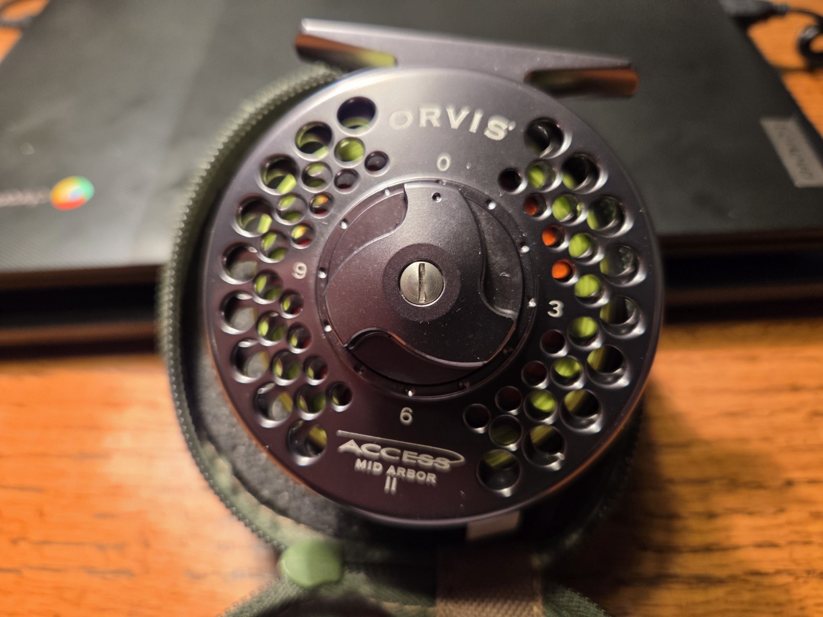 Orvis Access Mid Arbor II Fly Fishing Reel with Pouch and Line | eBay