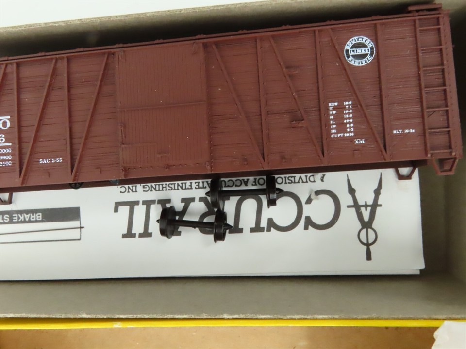 LOT of 7 HO Scale Accurail T&NO/SP/WM 40' Woodside Boxcar & Hopper Kits ...
