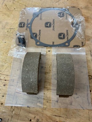 John Deere 750/ 770/ 790 Tractor Brake Shoe Set w/ Springs & Gasket NEW ...
